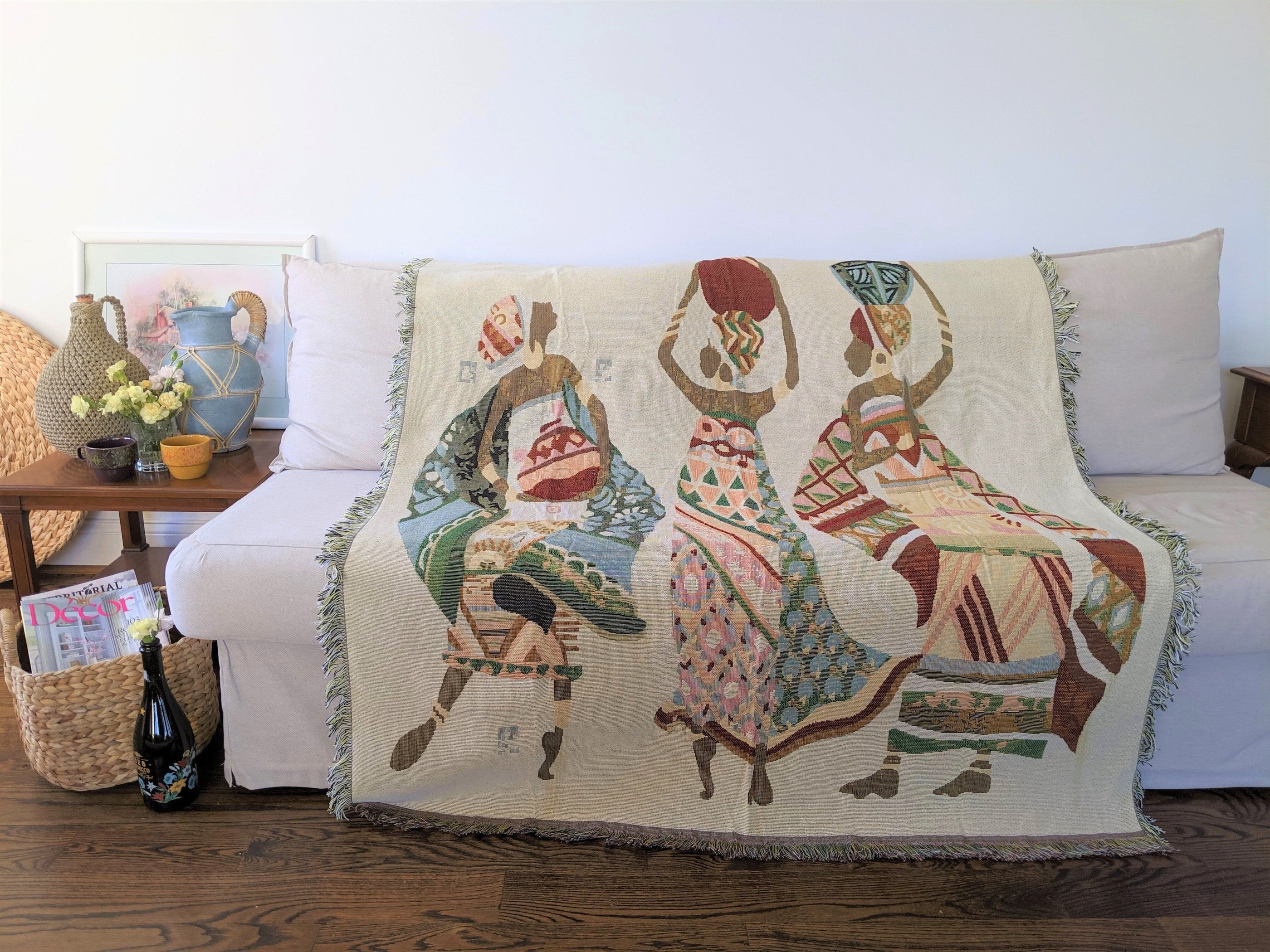 DaDa Bedding Elegant Tapestry Throw Blanket, Dancing Women African Dre ...