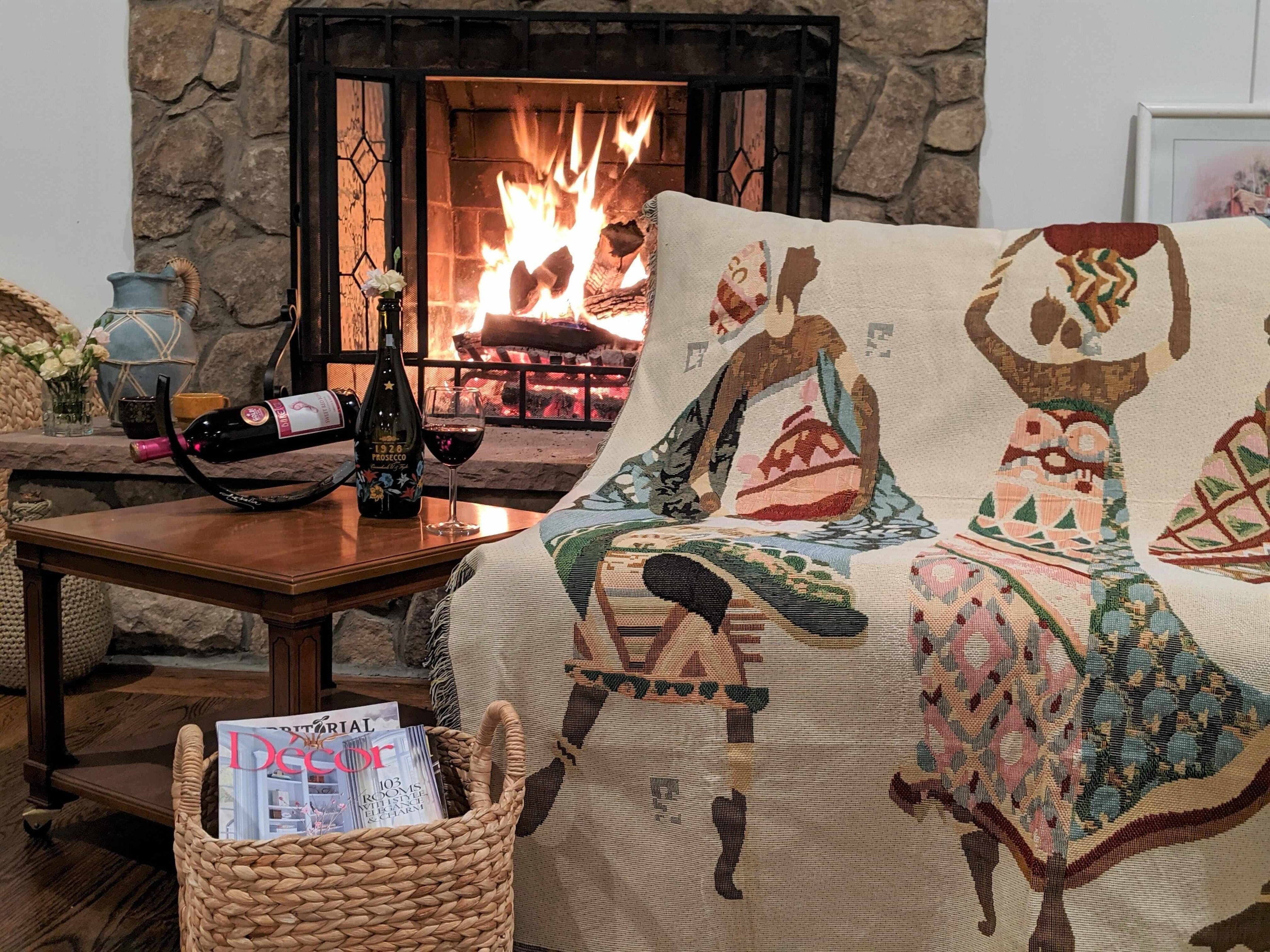DaDa Bedding Elegant Tapestry Throw Blanket, Dancing Women African Dre ...