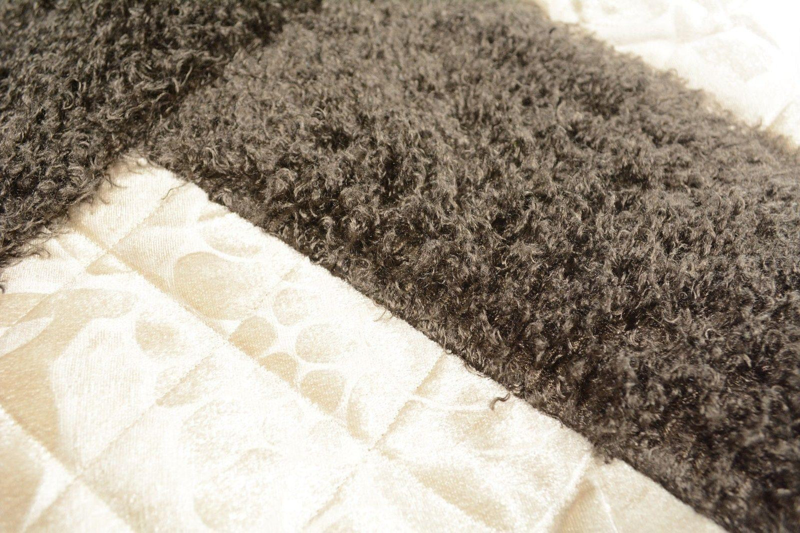 DaDa Bedding Classic Elegant Velvety Ribbons Decorative Embellished ...