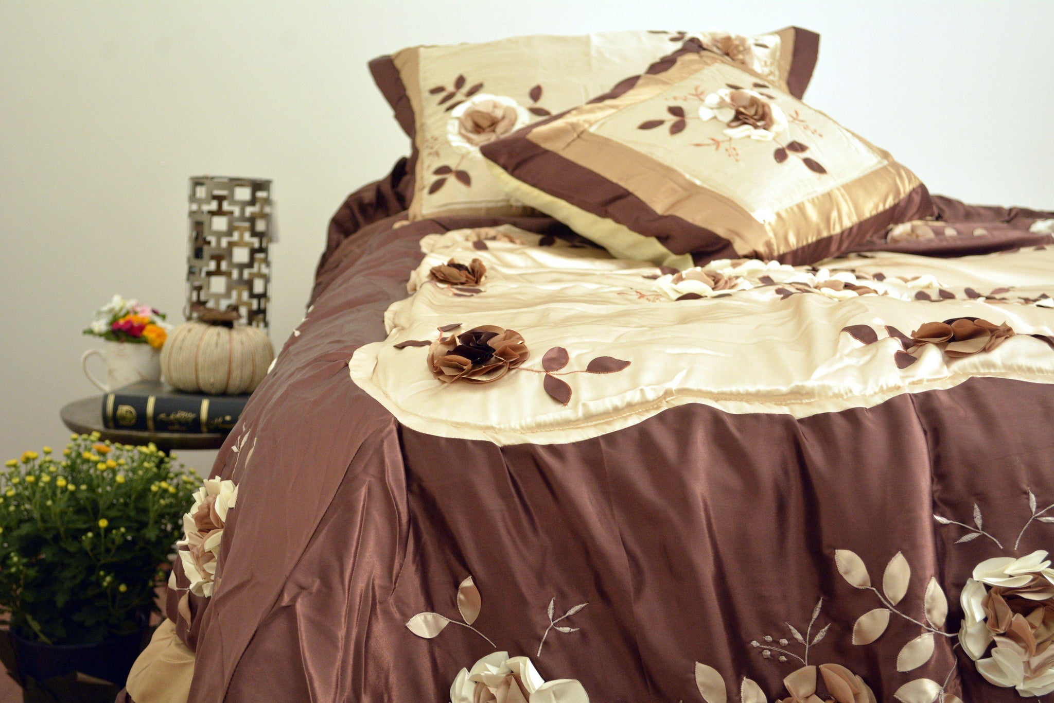 Comforters-DaDa Bedding Collection — DaDalogy Bedding Collection