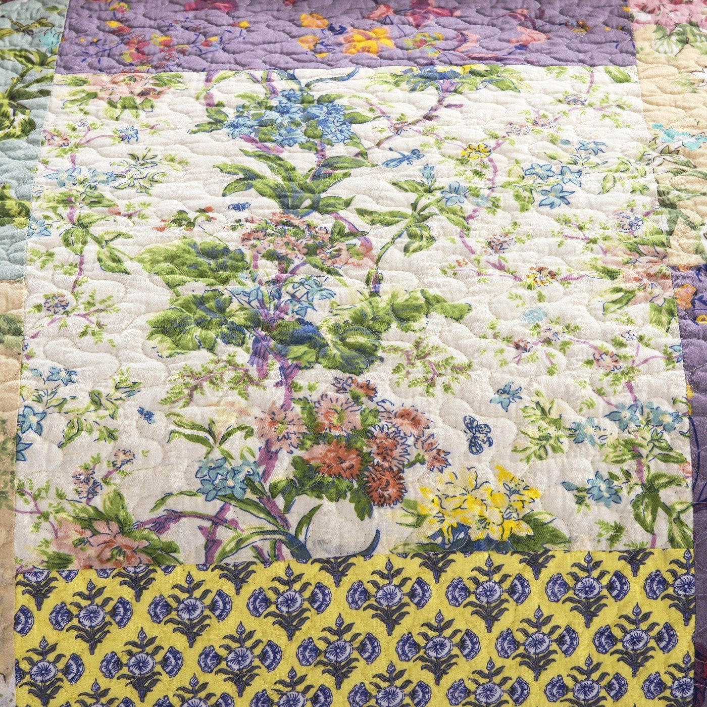 DaDa Bedding Frosted Pastel Gardenia Bohemian Cotton Patchwork Bedspre ...