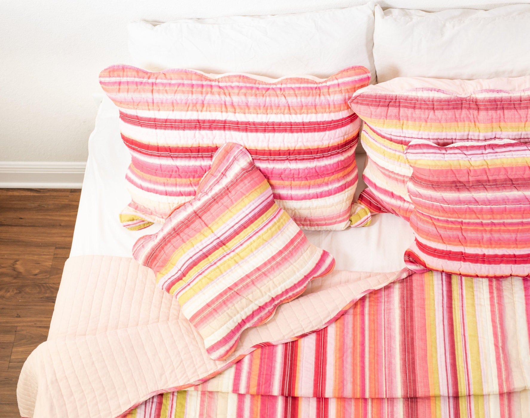 DaDa Bedding Stunning Stripes Red & Pink Multi Colorful Coverlet ...